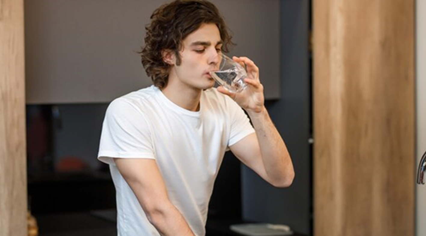 The Ultimate Guide to Men's Skincare: Harnessing the Power of Water-Ri ...