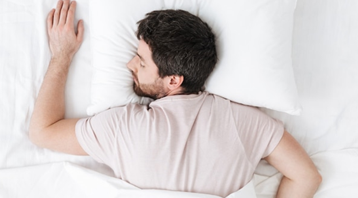 The Impact of Sleep Positions on Men's Skincare: Facial Wrinkle Preven ...